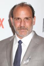 ニック・サンドウ(Nick Sandow) - allcinema