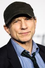 サイモン・マクバーニー(Simon McBurney) - allcinema